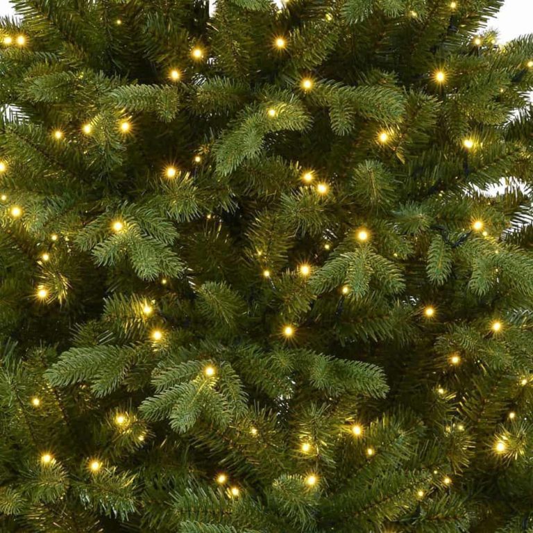 Larvik konstgran/plastgran 210cm 600 LED grön - Prylgrossen