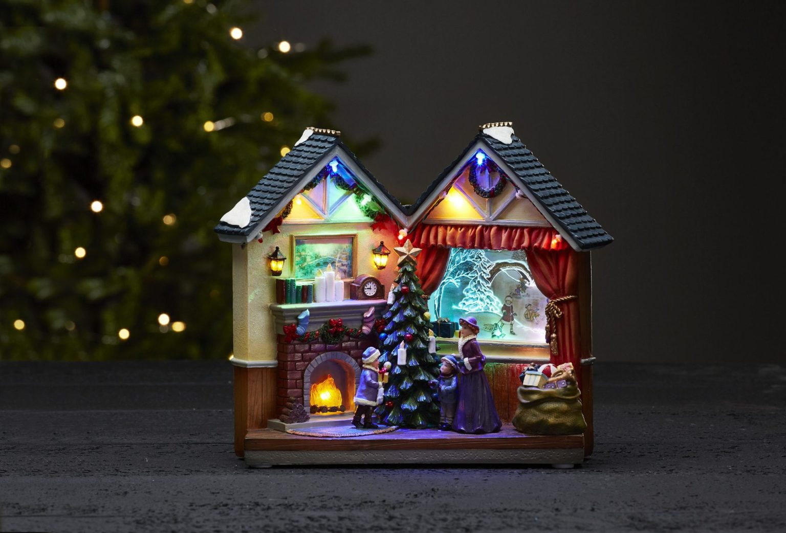 Julby Julgran vid vedspis - Prylgrossen